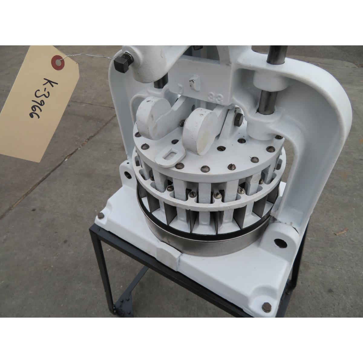 Dutchess BM-36 36 Part Manual Dough Divider, Used Excellent Condition ...