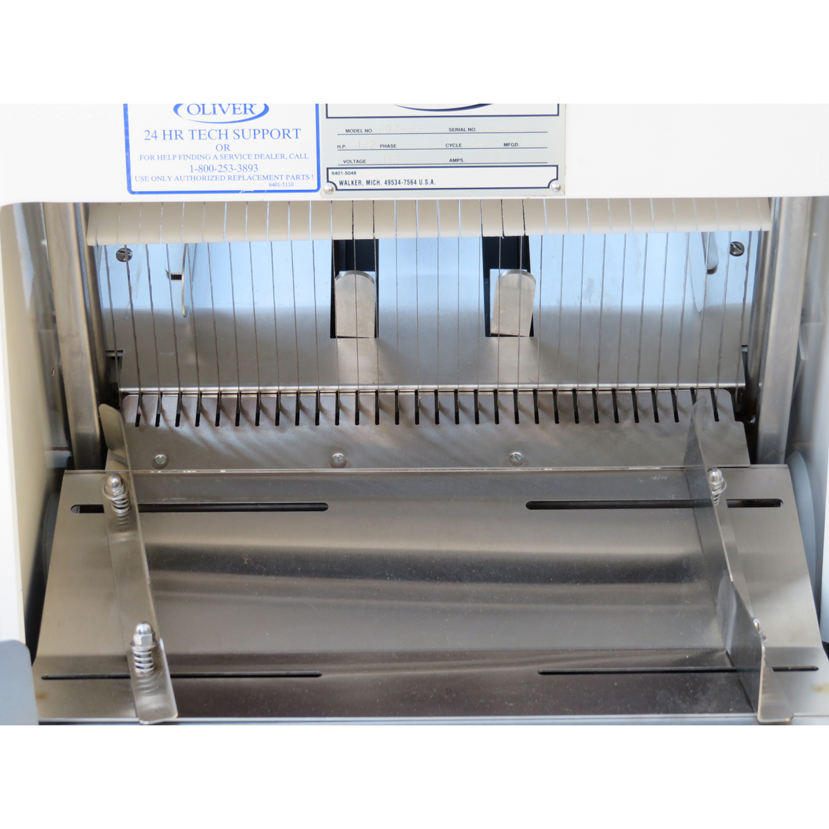 Oliver 797 Gravity Feed Bread Slicer W/ 1197 Swing-Away Bagger , 1/2 ...