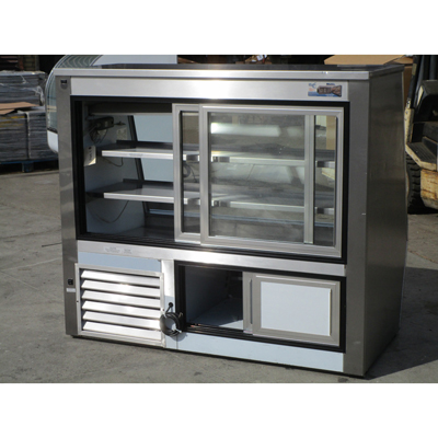Leader 5' Deli Case Model HDL60-SC, Good Condition Used Equipment We ...