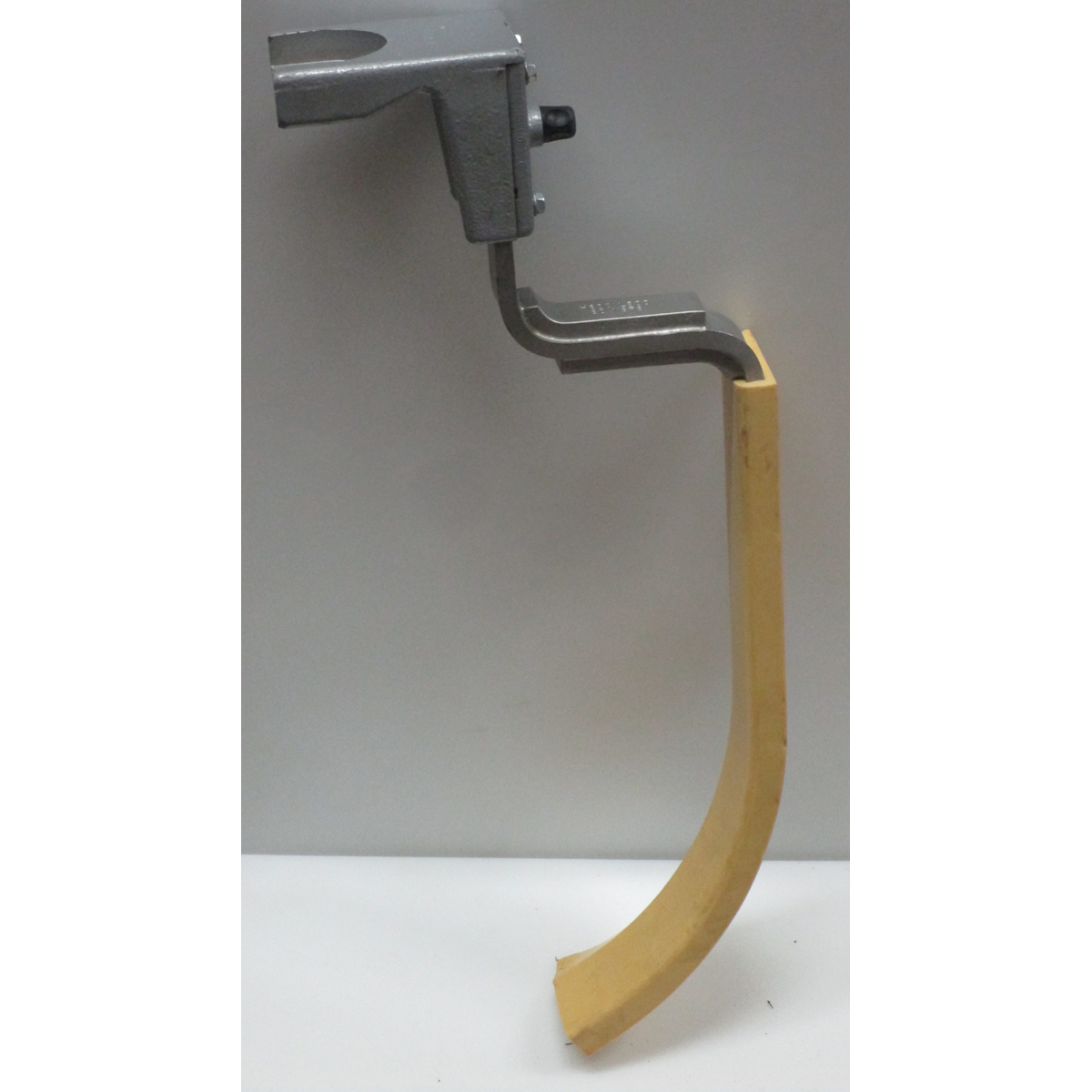 Hobart 00-315284-00001 Scraper Assy for H600 Mixer, Used Excellent ...