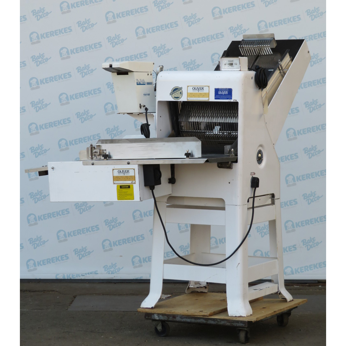 Oliver 797 Bread Slicer 1/2 Cut w/ Swing-Away Bagger, Used Excellent ...