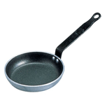 de Buyer Blini Pan, 4-3/4, Carbon Steel Frying Pans - BakeDeco.Com